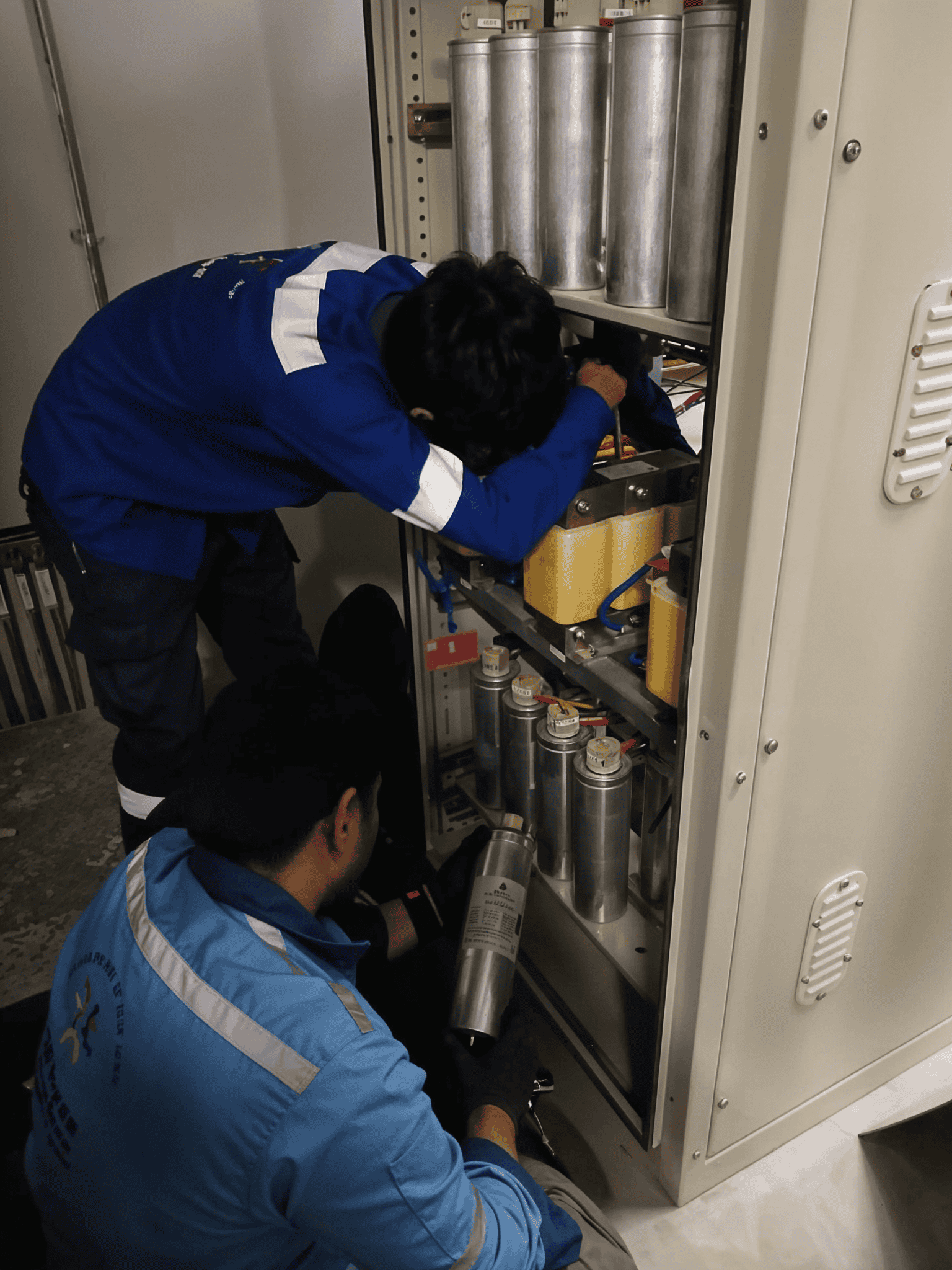 Capacitor Bank Service & Maintenance - Three Phase Techno Solutions